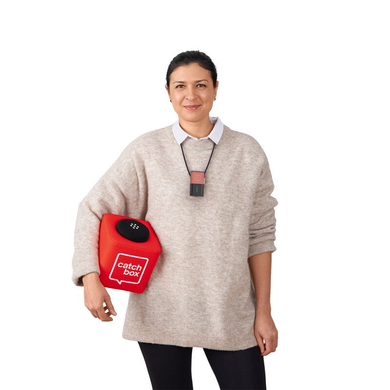 Catchbox Plus met Cube, Clip-microfoon en laders | SMARTBoard.nl